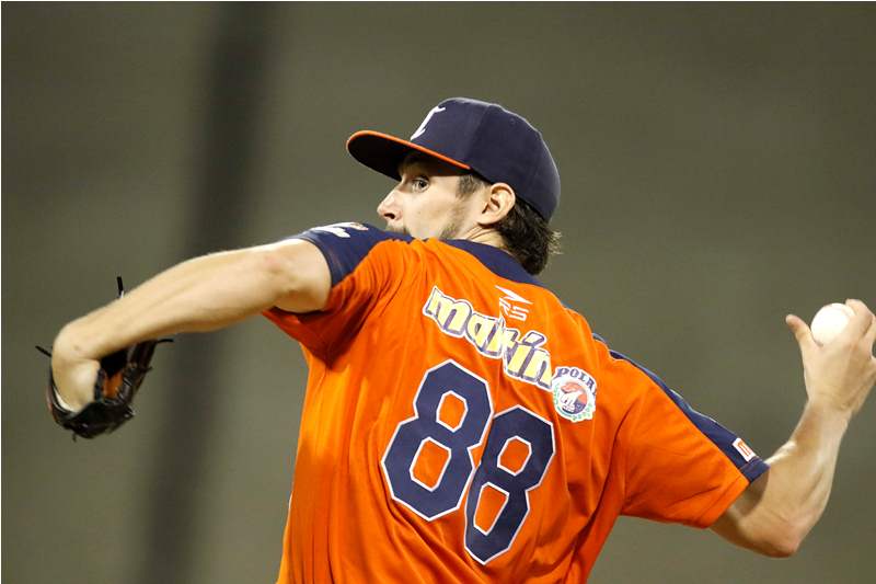 Caribes mandó en el Universitario