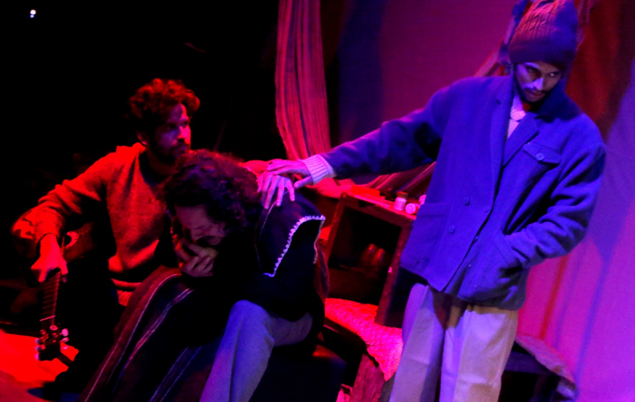 Entre el desorden y la intriga se habla de la migración