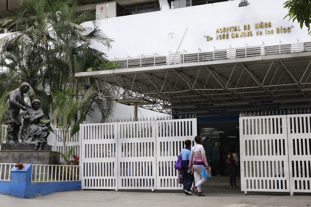 Esperan más equipos para el Hospital J.M. de los Ríos