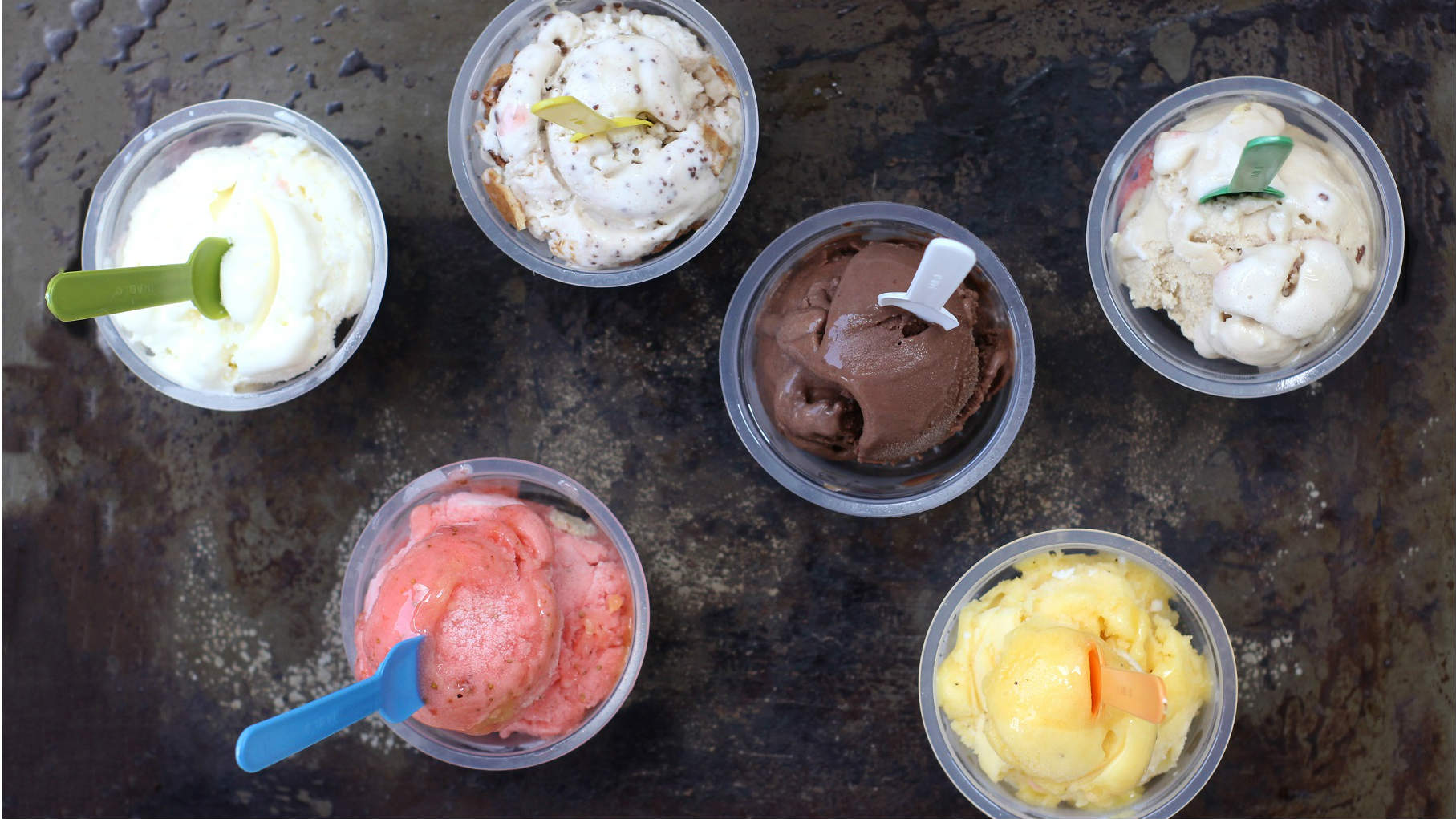 Helados a la puerta de la casa