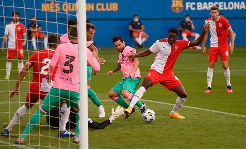 El Barcelona gana 3-1 al Girona con dos goles de Messi