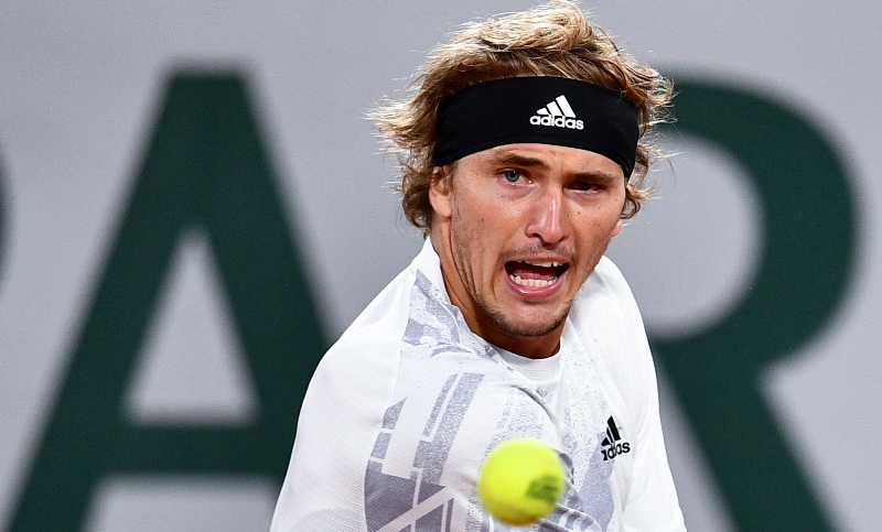 Alexander Zverev Supera El Primer Obstáculo En Roland Garros