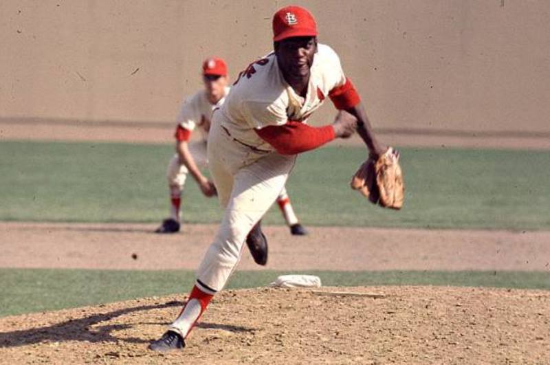 Fallece la leyenda Bob Gibson