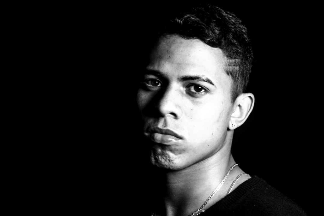 Layan OG le apuesta al hip hop con “A veces”