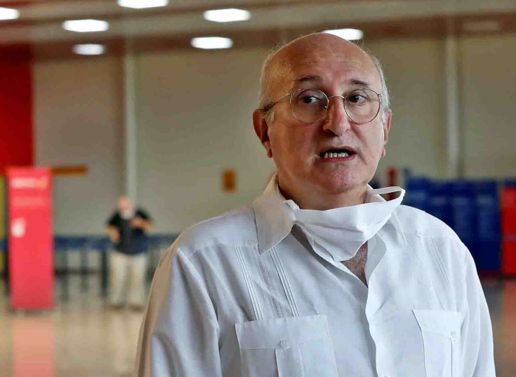 España formaliza nombramiento de Juan Fernández Trigo como Encargado de ...