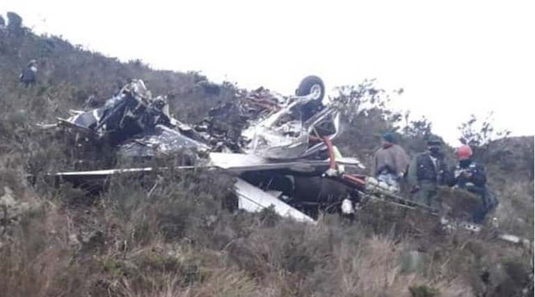 Dos muertos al estrellarse aeronave en Táchira