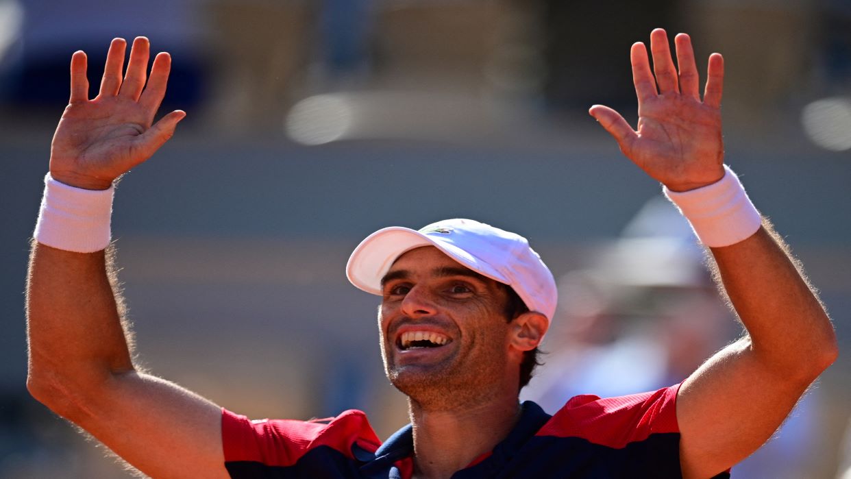 Pablo Andújar elimina a Dominic Thiem en primera ronda de Roland Garros