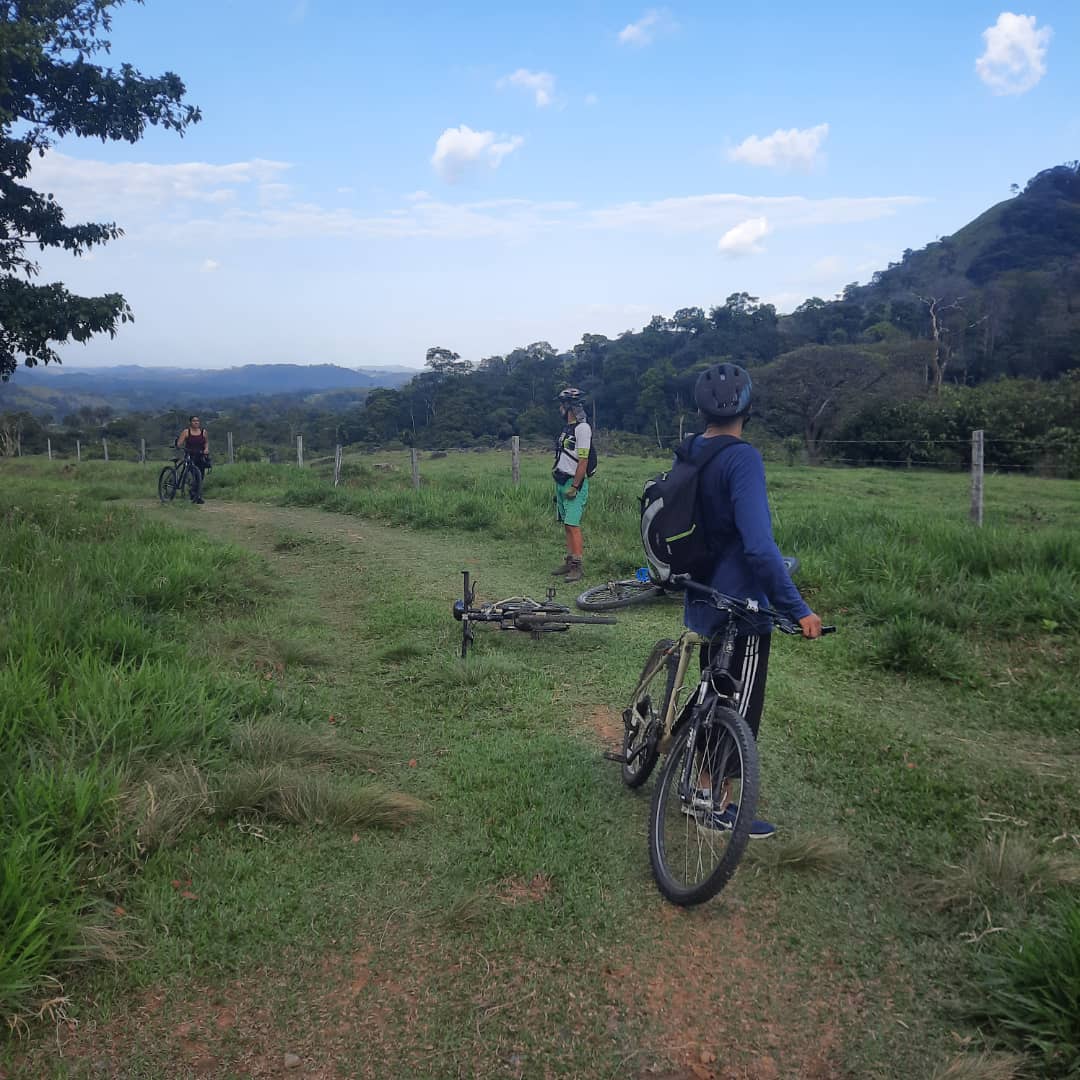 Pedaleando en el Piedemonte