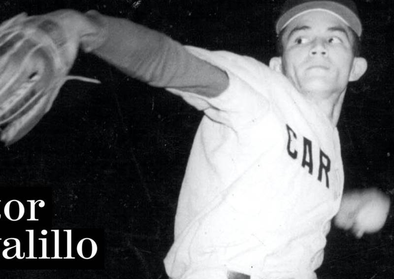 El difícil rol de batear y lanzar con eficiencia