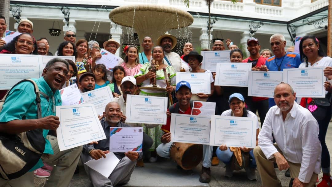 Cofradías de San Juan Bautista reciben certificado de Patrimonio ...