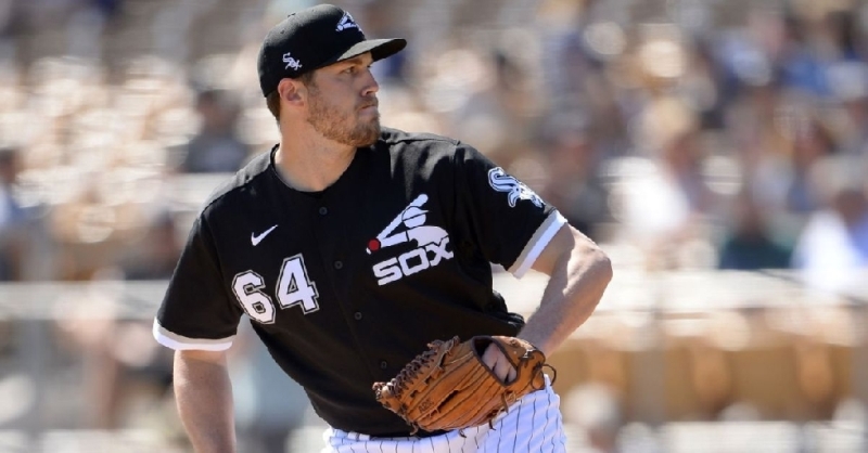 Los Leones blindan su staff de pitcheo