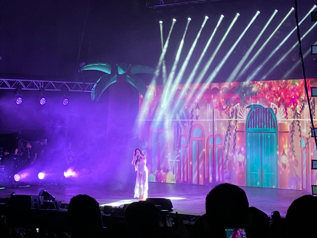 Greeicy y Mike Bahía derrocharon amor y música en el CCCT