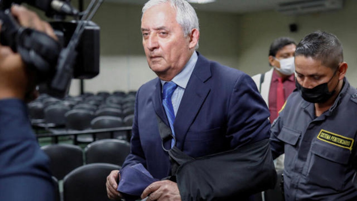 Expresidente guatemalteco Otto Pérez condenado a 16 años de prisión por corrupción