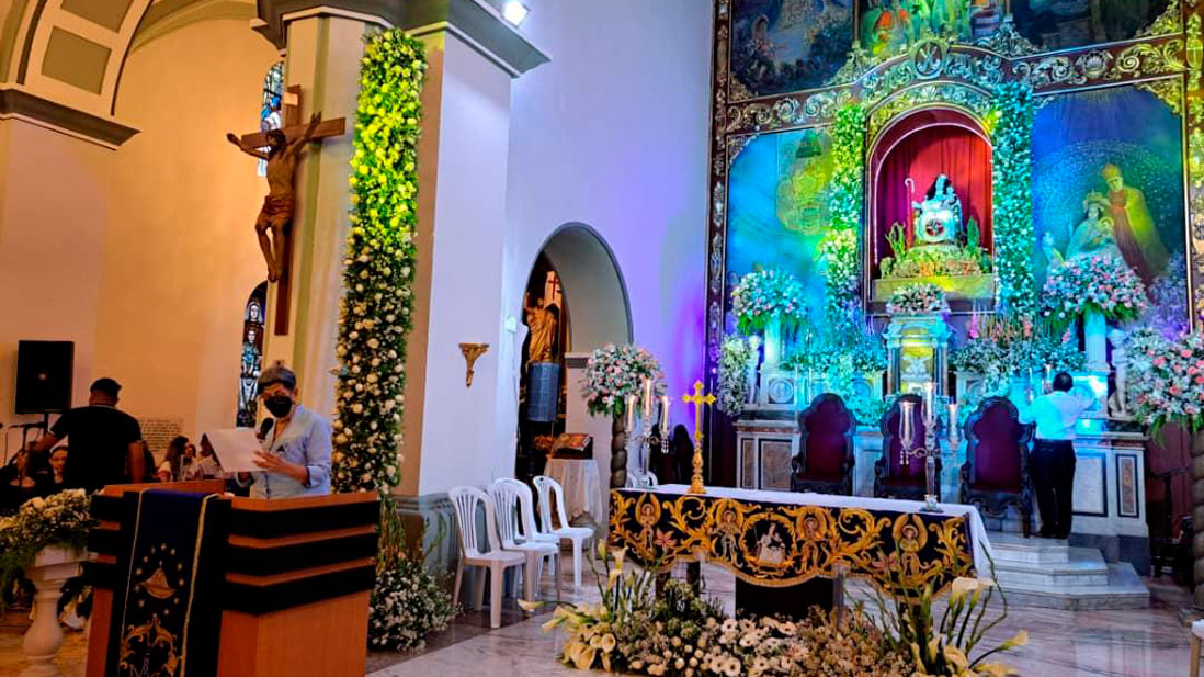 Realizan eucaristía por la bajada solemne de la imagen de la Divina Pastora
