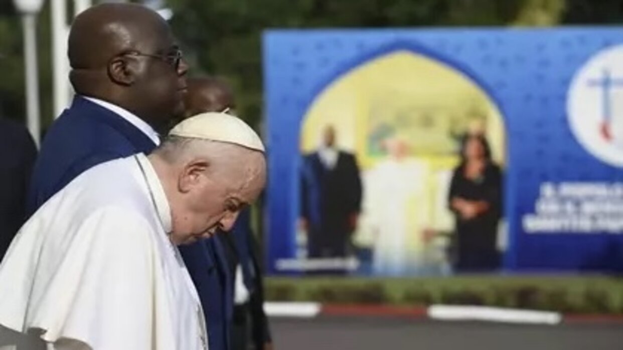 El Papa Pide Al Clero De Sudán Del Sur Que Se Ensucie Las Manos Por La Gente