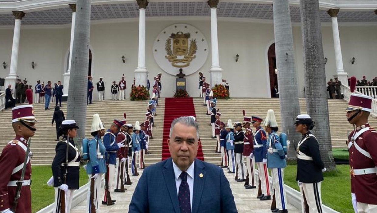Luis Eduardo Martínez: Todos debemos conmemorar este 5 de julio nuestra ...