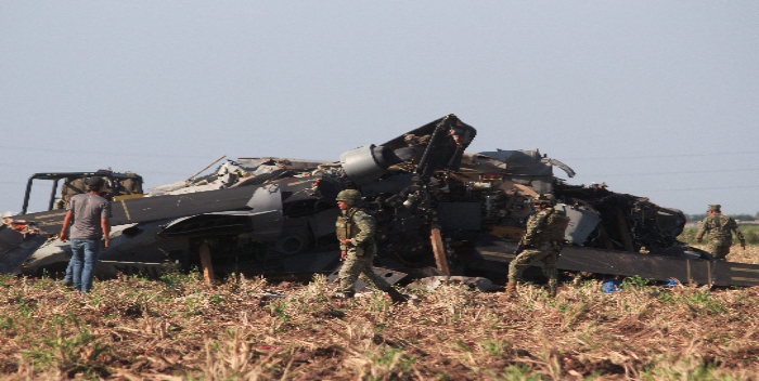 Helicóptero de la Marina de Brasil se desploma por causas desconocidas ... Helicóptero de la Marina de Brasil se desploma por causas desconocidas ...
