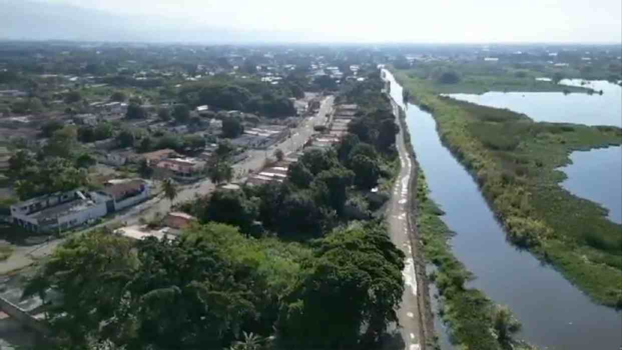 MinAguas avanza con la obra de rehabilitación del terraplén del lago ...