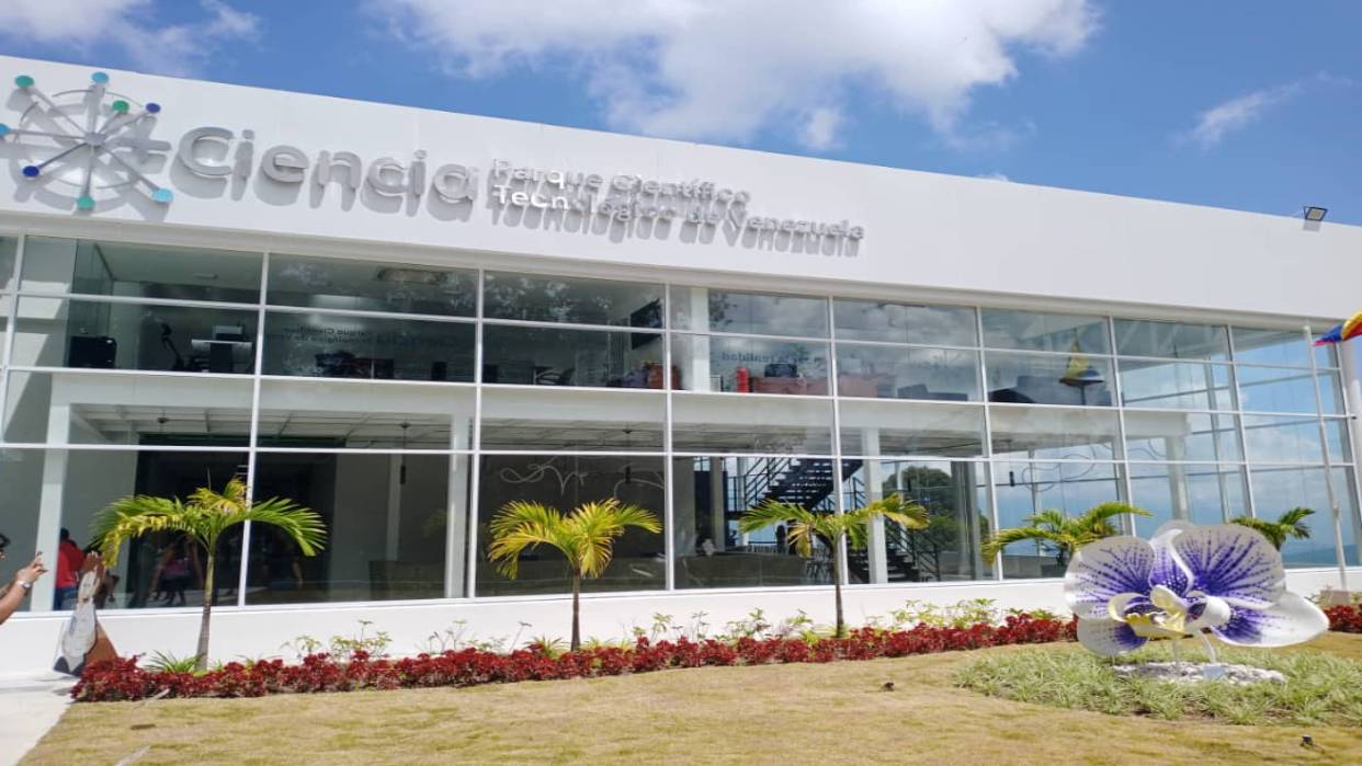 Ciencia: IVIC realizó recorrido astronómico a mirandinos