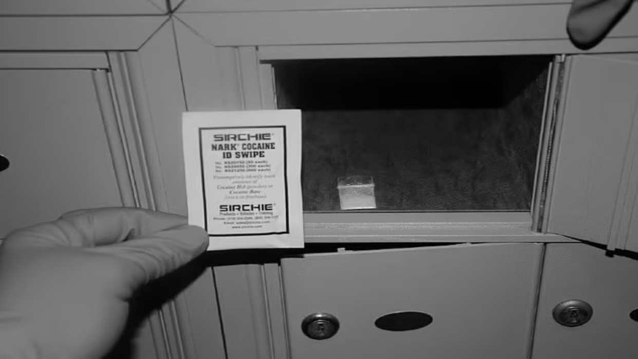 Publican Las Primeras Fotos De La Cocaína Encontrada En La Casa Blanca