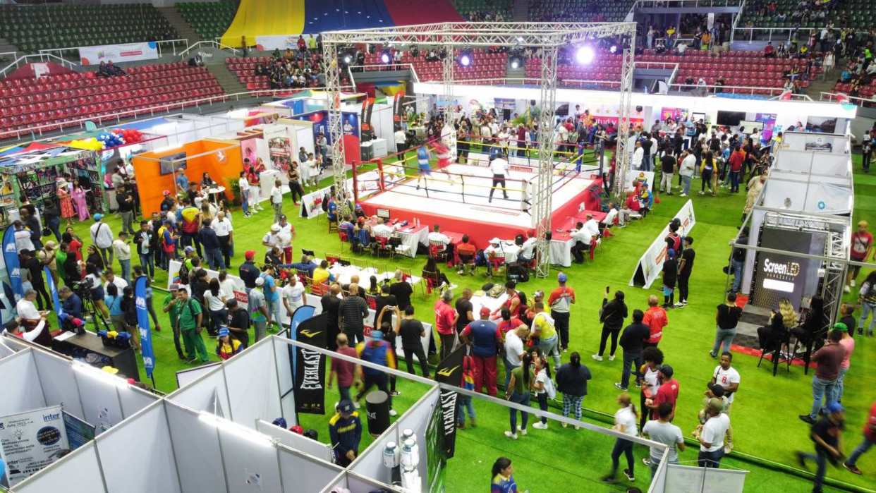 Inaugurada la II Expo Juventud y Deporte, Premios 2023 en el Parque Naciones Unidas