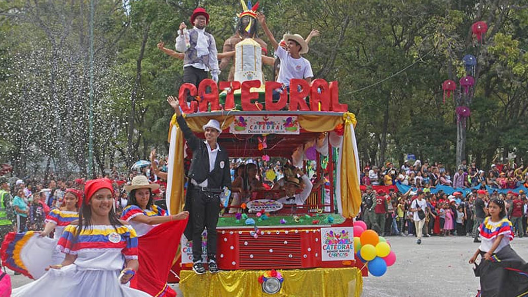 Alcaldesa De Caracas Invitó A Participar En El Gran Desfile De Carnaval