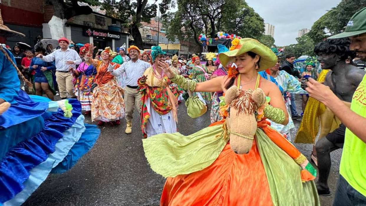 Autoridades invitaron al país a movilizarse para disfrutar de las fiestas de Carnavales 2024