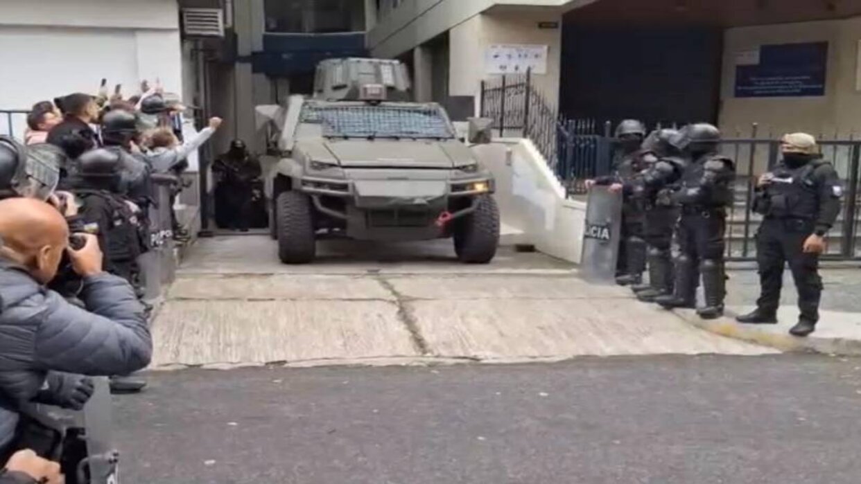 Jorge Glas rumbo a Guayaquil para ser trasladado a la cárcel de máxima ...