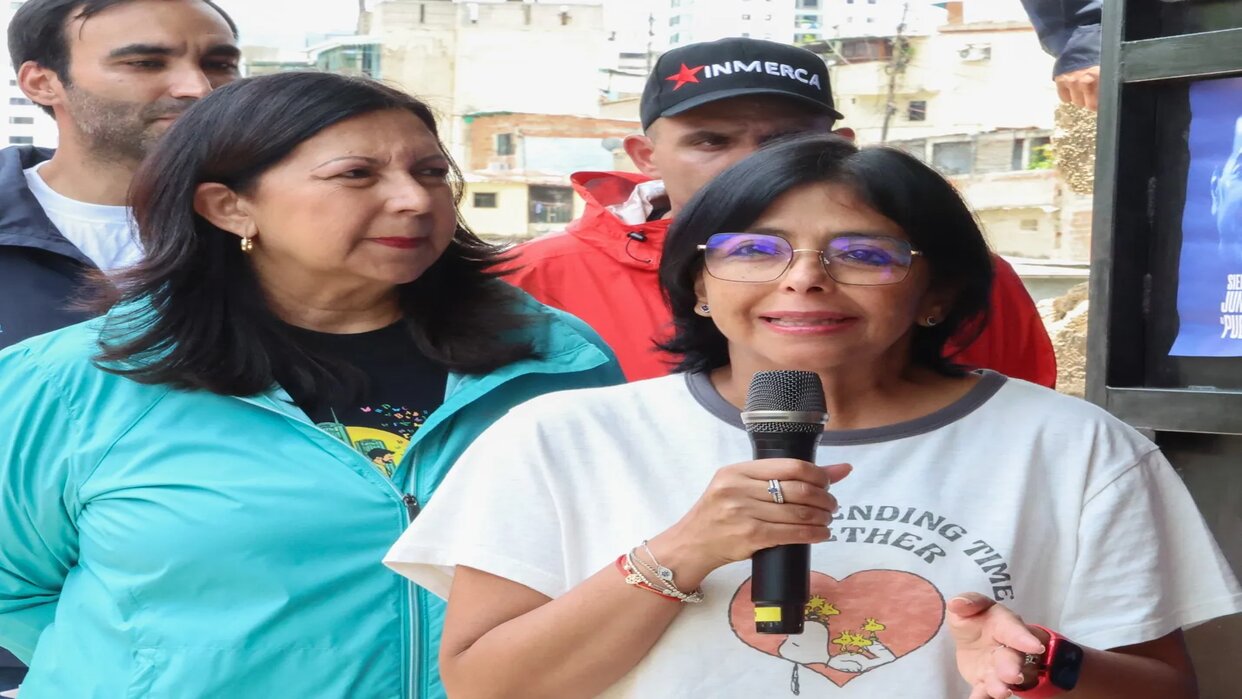 Vicepresidenta Delcy Rodríguez invita a participar en la Consulta ...