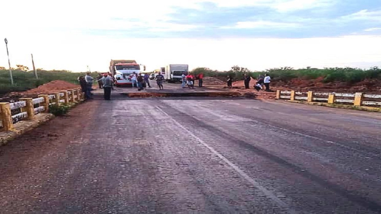 Gobierno Nacional atiende afectación del puente sobre río El Nulita en ...