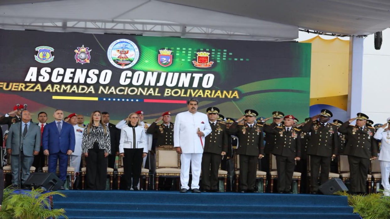 Presidente Maduro: La FANB es columna vertebral de la construcción de ...