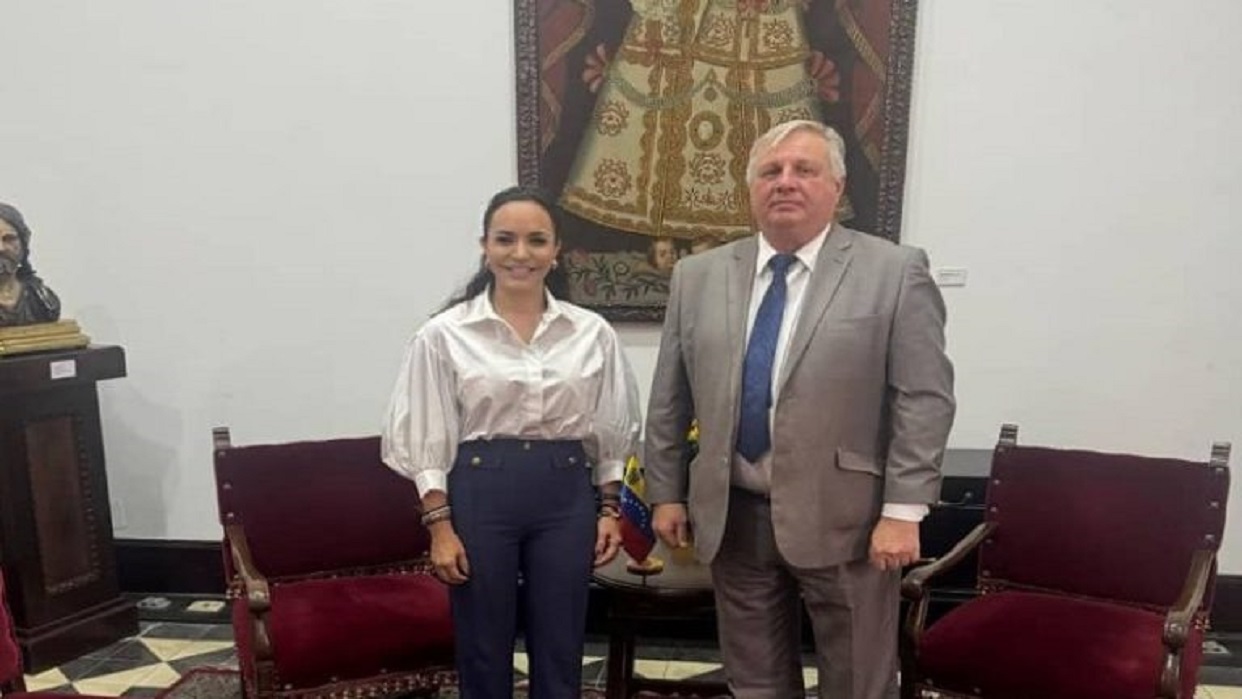 Venezuela y Rusia afinan participación en próxima Cumbre BRICS+