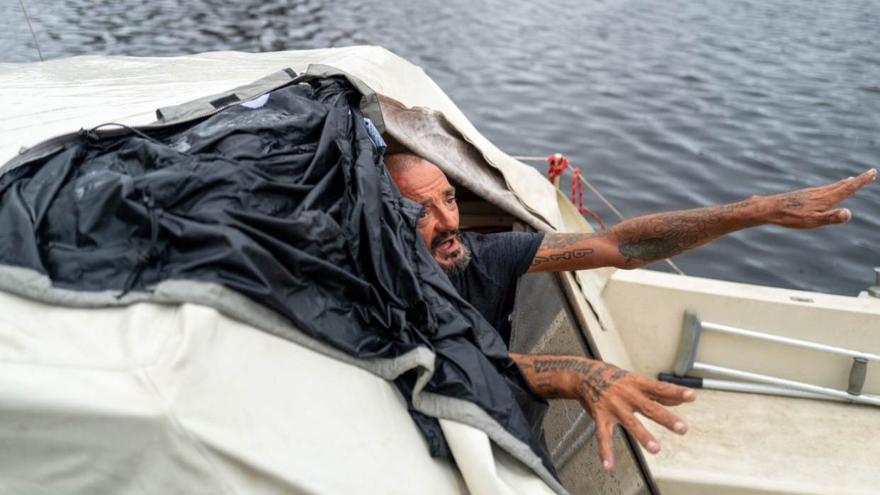 "Aprendimos eso con Noé": hombre desafía el huracán Milton en su velero ...