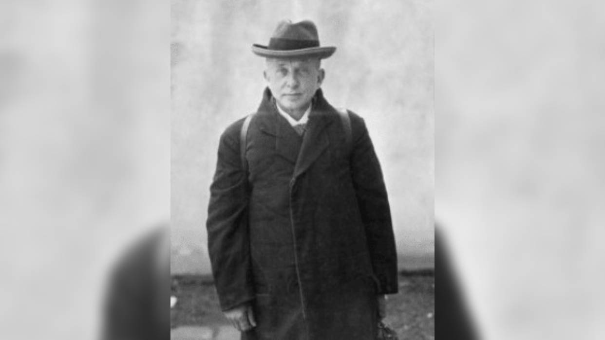 Sombras del Mal: El "Tío Tic Tac"