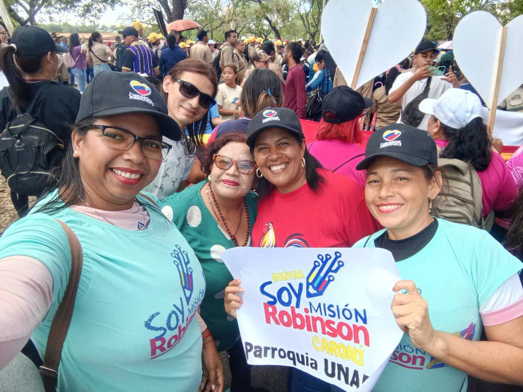 En fotos: Marcha nacional en apoyo al presidente Nicolás Maduro previo ...