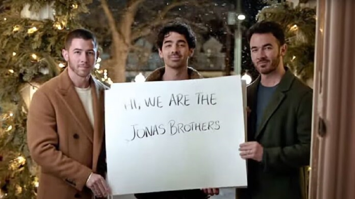 Los Jonas Brothers regresan con Disney+ para revolucionar la Navidad
