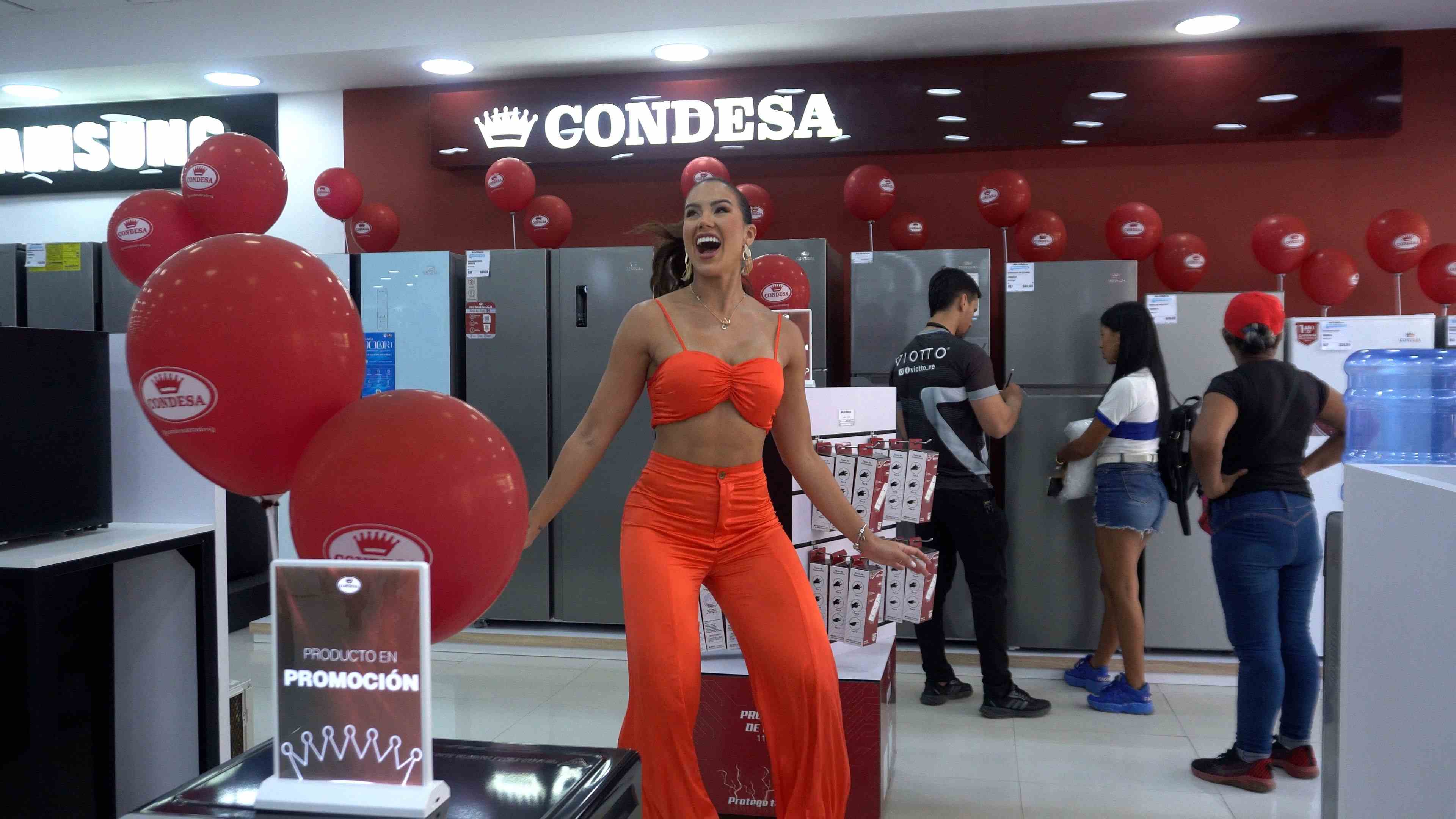 Condesa Latin: Creadores de Contenido y Secretos para un Home Office con Estilo