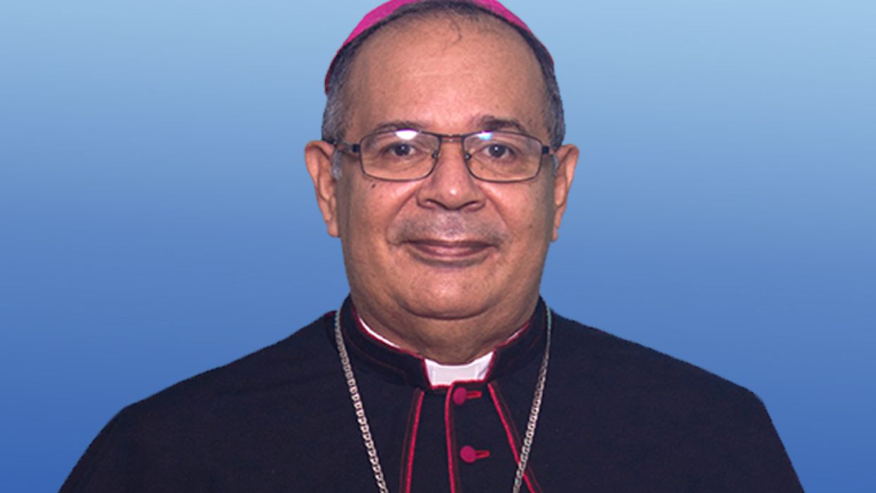 Papa Francisco designa a Monseñor Ángel Francisco Caraballo Fermín como ...