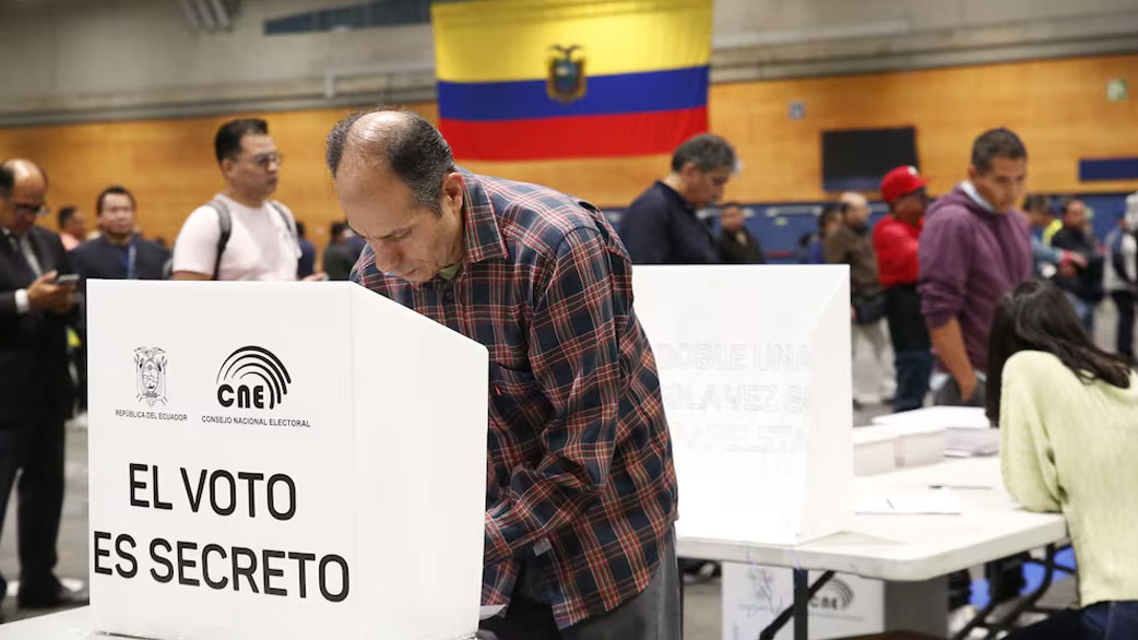 Arranca la votación anticipada en Ecuador de cara a segunda vuelta electoral