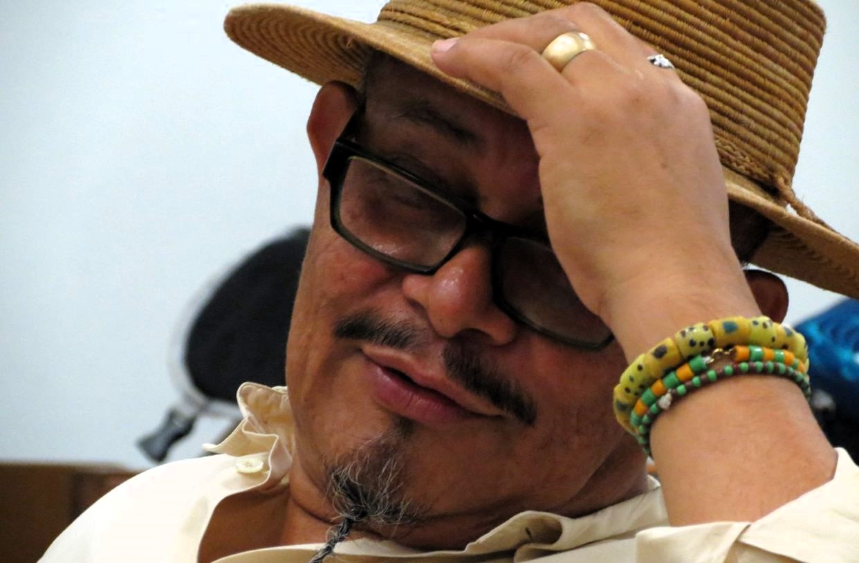 La amante de Dios revela otra voz del poeta Santos López