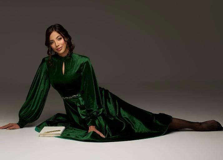 María Daniela Velasco bautiza su primer libro llamado “Habita tu ser"