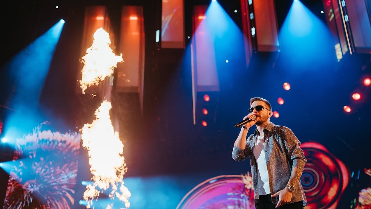 Omar Acedo brilla en el Top 15 del Festival InterVisión 2025