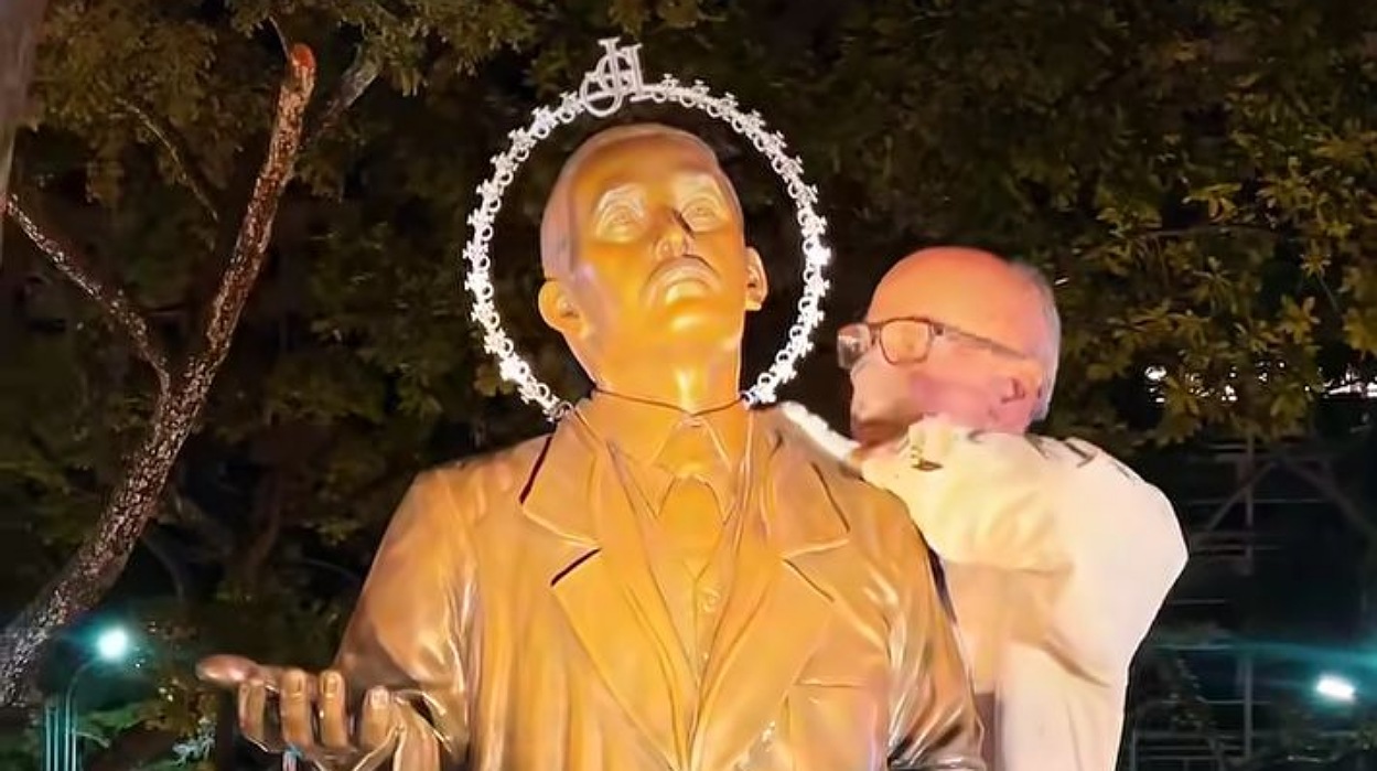 La Iglesia de La Candelaria corona a San José Gregorio Hernández: Un hito de fe y devoción en ...