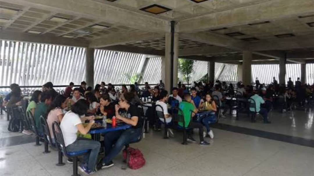 Anuncian recursos para que personal de la UCV siga accediendo a ...